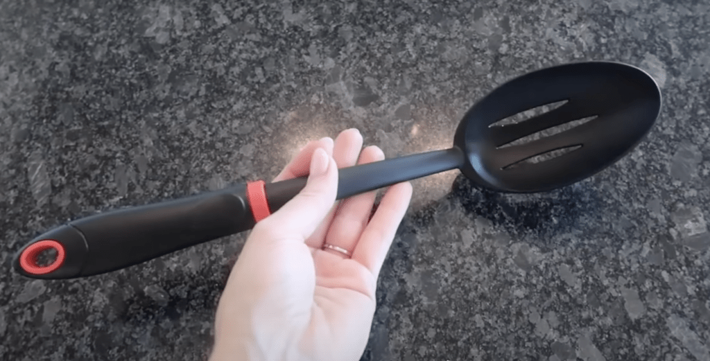 GENIUS $1.25 Spoon Trick!
